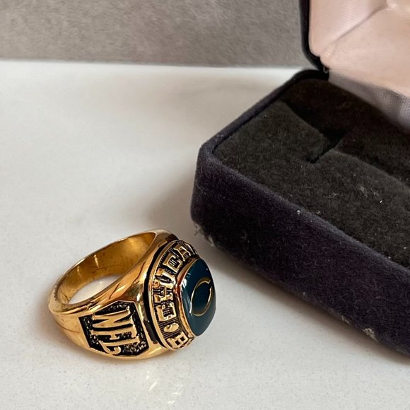 Balfour | Accessories | Vintage Chicago Bears Balfour Nfl Ring With ...